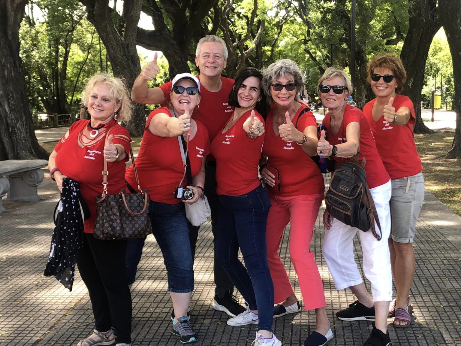 Tangueros del Mundo - Hugo Mastromarino